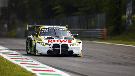 ROWE RACING - mobile driving laboratory for motor oil | ROWE